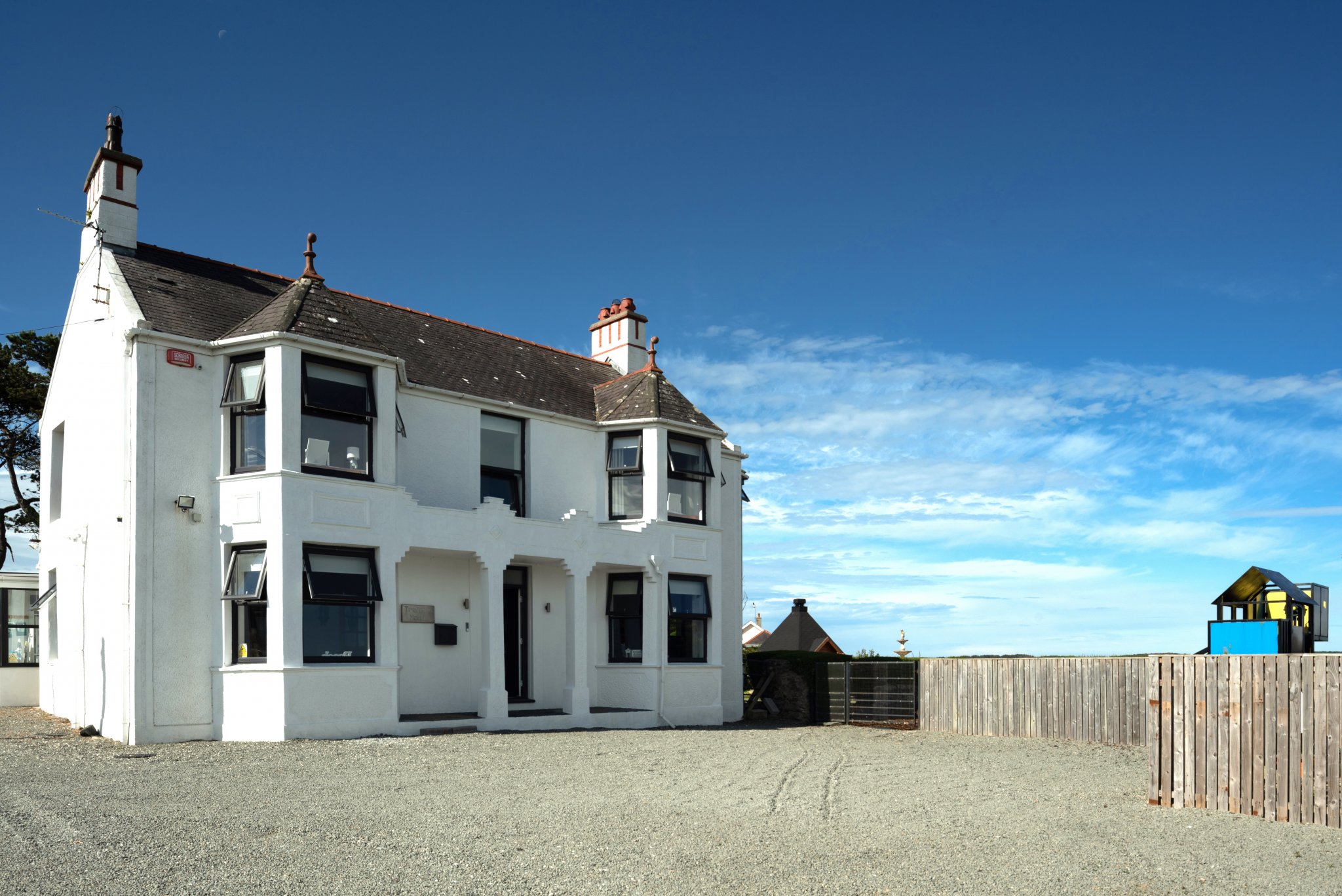 Trefonen House (Sleeps 18) - Holiday Home Hire - Anglesey Holidays